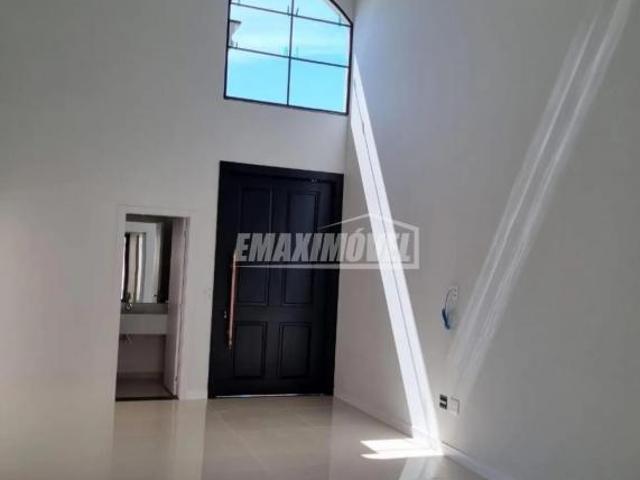 Casa de Condomínio para venda em Alphaville Nova Esplanada de 217.00m² com 3 Quartos, 3 Suites e 4 G