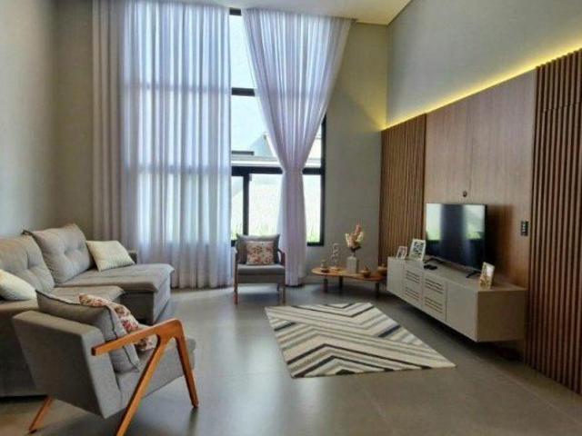 Casa de Condomínio para venda em Alphaville Nova Esplanada de 228.00m² com 3 Quartos, 1 Suite e 4 Ga
