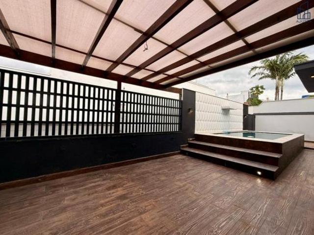 Casa de Condomínio para venda em Alphaville Nova Esplanada de 234.00m² com 4 Quartos, 4 Suites e 4 G