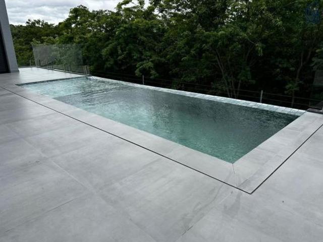Casa de Condomínio para venda em Alphaville Nova Esplanada de 360.00m² com 3 Quartos, 3 Suites e 4 G