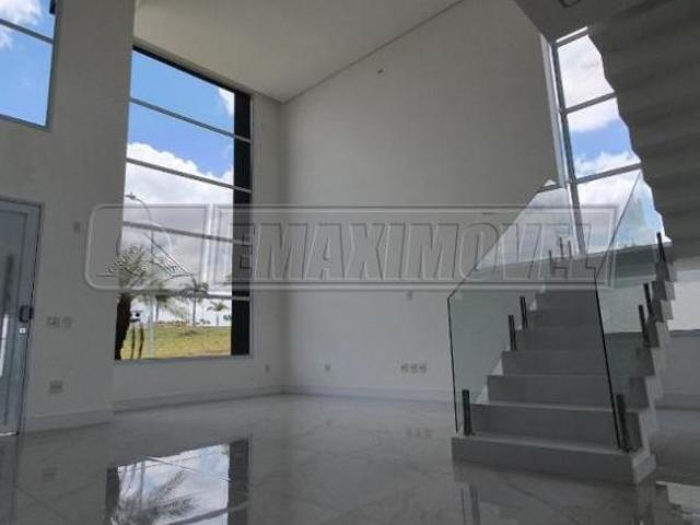 Casa de Condomínio para venda em Alphaville Nova Esplanada de 380.00m² com 4 Quartos, 3 Suites e 4 G