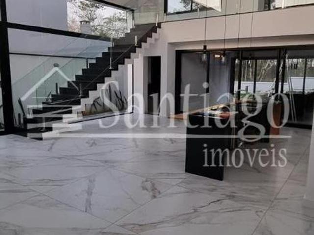 Casa de Condomínio para venda em Alphaville Nova Esplanada de 326.00m² com 3 Quartos, 3 Suites e 4 G