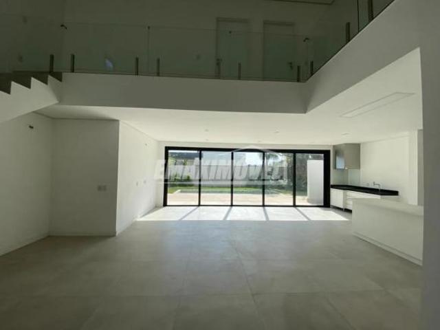 Casa de Condomínio para venda em Alphaville Nova Esplanada de 339.00m² com 4 Quartos, 4 Suites e 5 G