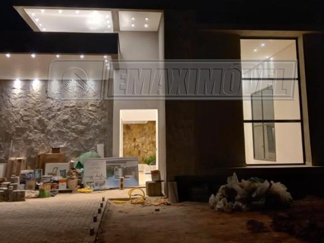 Casa de Condomínio para venda em Alphaville Nova Esplanada em Votorantim São Paulo de 255.00m² com 3 Quartos, 1 Suíte e 4 Garagens
