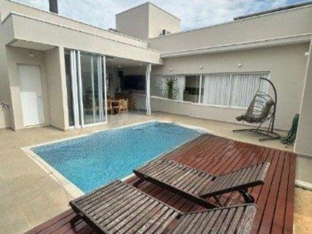Casa de Condomínio para venda em Alphaville Nova Esplanada 3 de 209.00m² com 3 Quartos, 3 Suites e 4