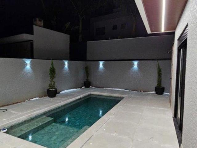 Casa de Condomínio para venda em Alphaville Nova Esplanada 3 de 243.00m² com 4 Quartos, 4 Suites e 4