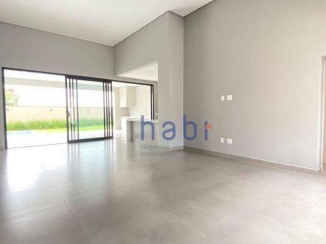 Casa de Condomínio para venda em Alphaville Nova Esplanada 3 de 261.00m² com 3 Quartos, 3 Suites e 4