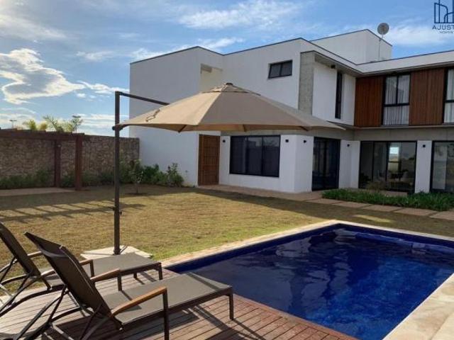 Casa de Condomínio para venda em Alphaville Nova Esplanada 3 de 436.92m² com 4 Quartos, 3 Suites e 8