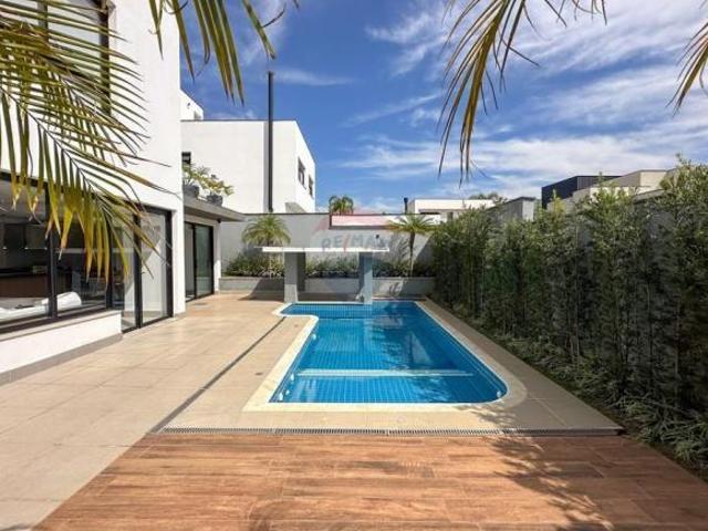 Casa de Condomínio para venda em Alphaville Nova Esplanada 4 de 377.43m² com 3 Quartos e 3 Suites