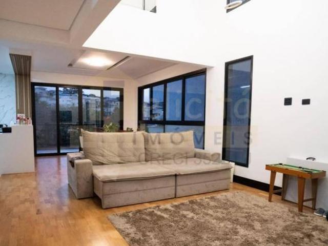 Casa de Condomínio para venda em Alphaville de 351.00m² com 3 Quartos, 3 Suites e 4 Garagens