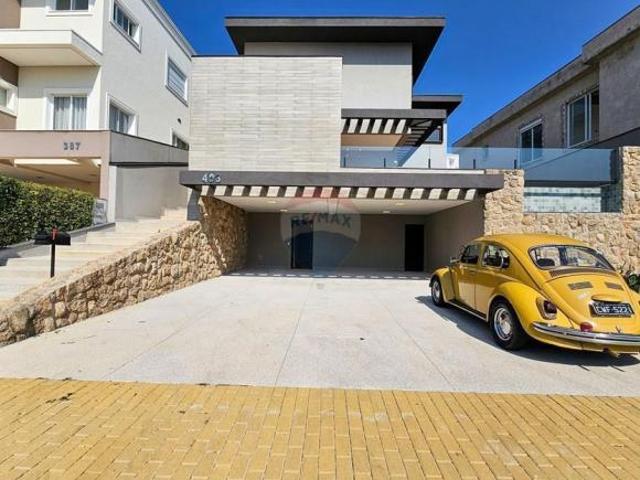 Casa de Condomínio para venda em Alphaville de 364.00m² com 4 Quartos, 4 Suites e 6 Garagens