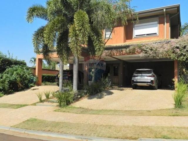 Casa de Condomínio para venda em Alphaville de 389.00m² com 3 Quartos, 3 Suites e 8 Garagens