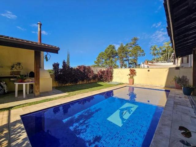 Casa de Condomínio para venda em Alphaville de 396.00m² com 4 Quartos, 2 Suites e 4 Garagens