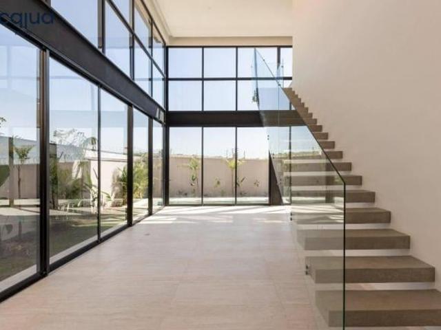 Casa de Condomínio para venda em Alphaville de 318.00m² com 3 Quartos, 3 Suites e 4 Garagens