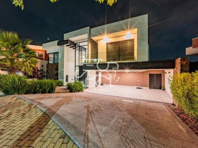 Casa de Condomínio para venda em Alphaville de 634.00m² com 4 Quartos, 4 Suites e 4 Garagens