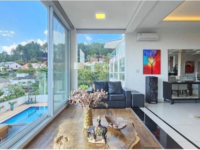Casa de Condomínio para venda em Alphaville de 730.00m² com 5 Quartos, 5 Suites e 9 Garagens