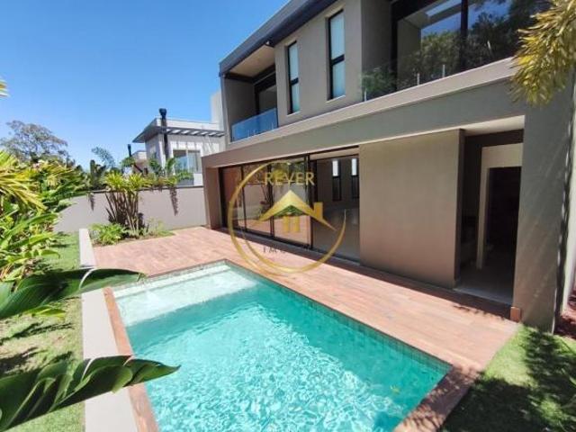 Casa de Condomínio para venda em Alphaville Dom Pedro 3 de 385.00m² com 5 Quartos, 4 Suites e 4 Gara