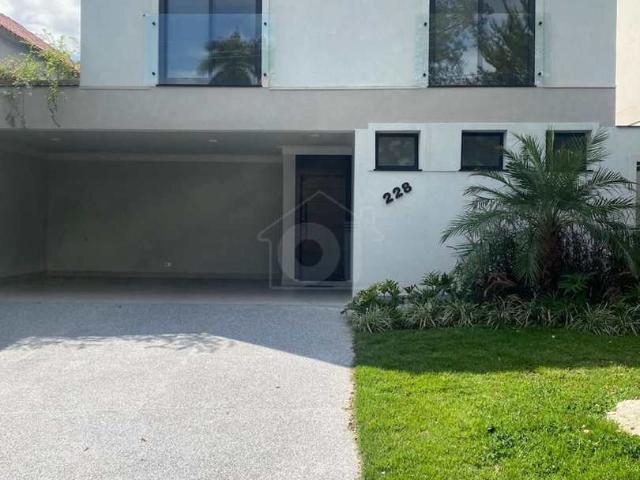 Casa de Condomínio para venda em Alphaville em Santana De Parnaíba São Paulo de 306.00m² com 4 Quartos, 4 Suítes e 4 Garagens