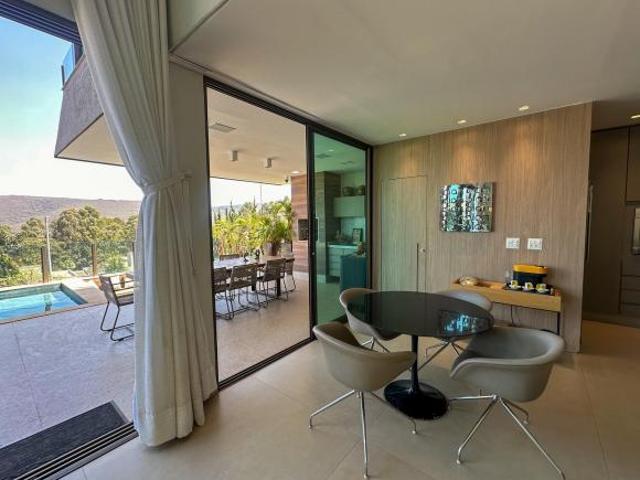 Casa de Condomínio para venda em Alphaville Lagoa dos Ingl