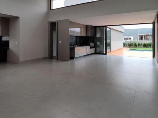 Casa de Condomínio para venda em Alphaville Lagoa dos Ingl
