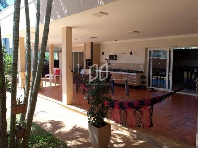 Casa de Condomínio para venda em Altos Do Jaraguá de 388.00m² com 4 Quartos, 2 Suites e 2 Garagens
