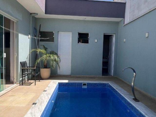 Casa de Condomínio para venda em Aparecidinha de 210.00m² com 3 Quartos e 2 Suites