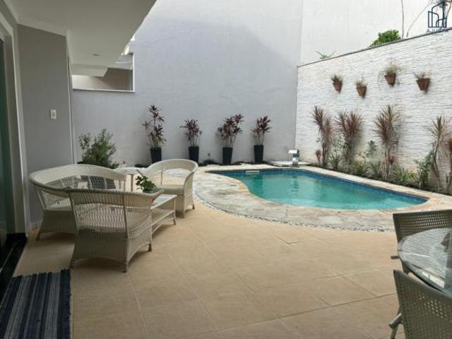 Casa de Condomínio para venda em Aparecidinha de 325.00m² com 3 Quartos, 3 Suites e 4 Garagens