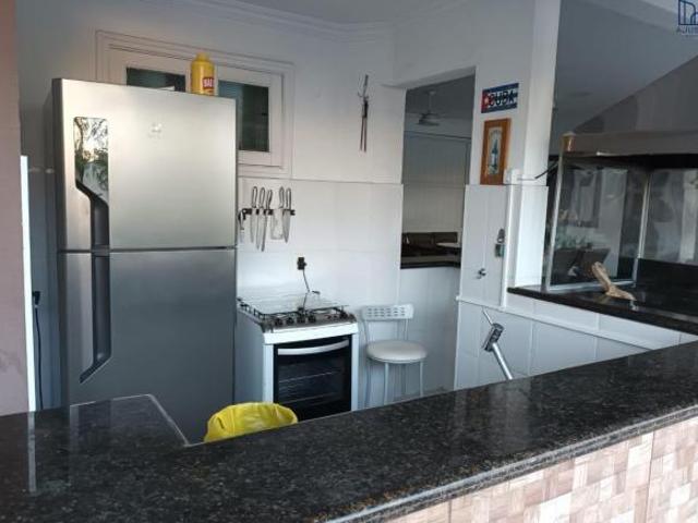Casa de Condomínio para venda em Aparecidinha de 475.00m² com 3 Quartos, 3 Suites e 4 Garagens