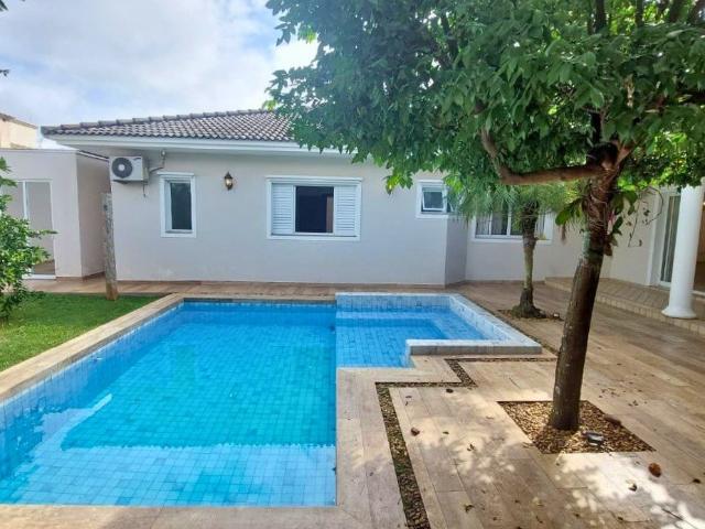 Casa de Condomínio para venda em Aparecidinha em Sorocaba São Paulo de 405.19m² com 4 Quartos, 1 Suíte e 4 Garagens