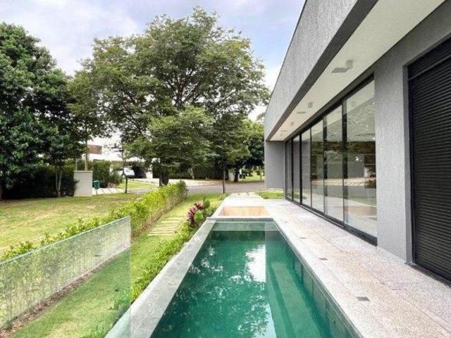Casa de Condomínio para venda em Araçoiaba da Serra de 486.00m² com 4 Quartos, 4 Suites e 2 Garagens