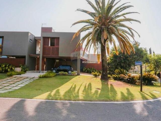 Casa de Condomínio para venda em Araçoiaba da Serra de 709.00m² com 4 Quartos, 4 Suites e 6 Garagens