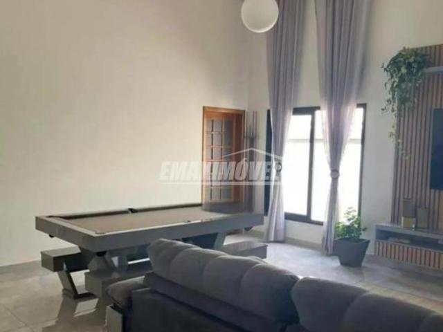 Casa de Condomínio para venda em Araçoiabinha de 261.00m² com 4 Quartos, 2 Suites e 5 Garagens