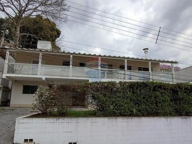 Casa de Condomínio para venda em Arujazinho Iv de 380.00m² com 4 Quartos e 4 Suites
