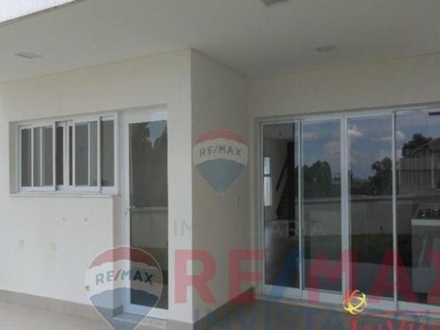 Casa de Condomínio para venda em Arujazinho Iii de 320.00m² com 4 Quartos e 4 Suites