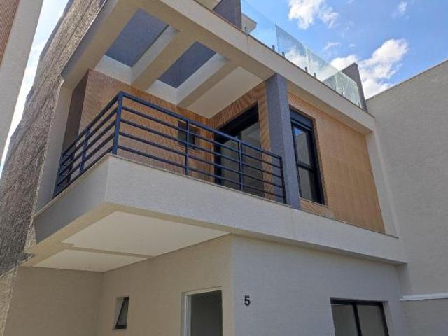 Casa de Condomínio para venda em Bacacheri de 184.48m² com 3 Quartos, 1 Suite e 3 Garagens