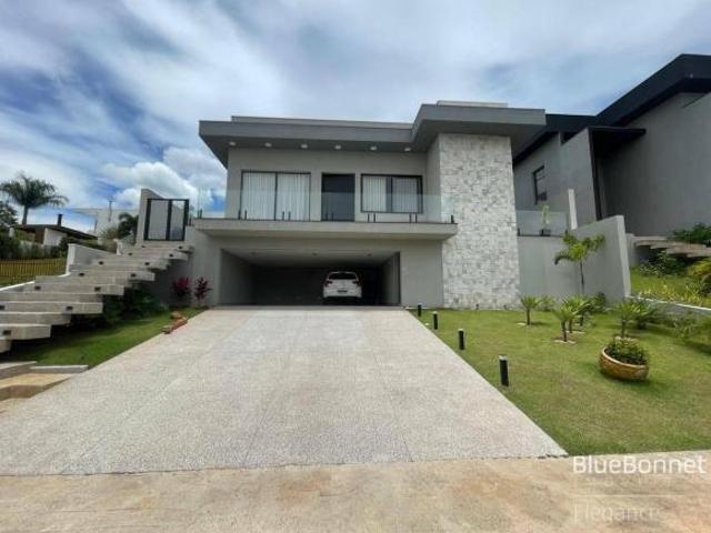 Casa de Condomínio para venda em Bairro Itapema de 281.00m² com 3 Quartos, 3 Suites e 4 Garagens