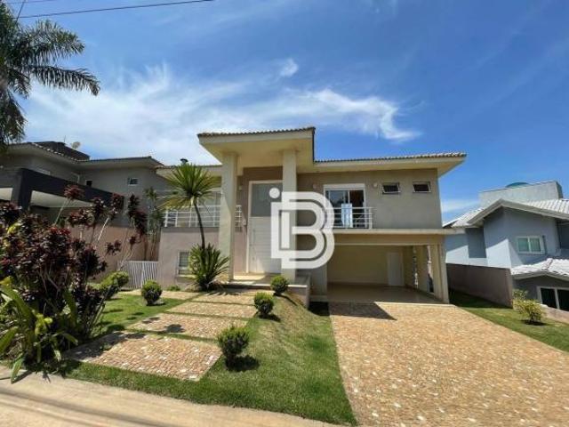 Casa de Condomínio para venda em Bairro Itapema de 305.00m² com 3 Quartos e 3 Suites
