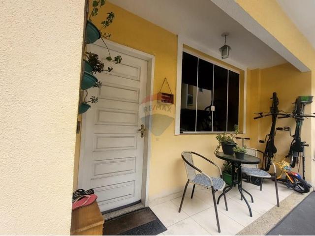 Casa de Condomínio para venda em Bento Ribeiro em Rio De Janeiro Rio de Janeiro de 93.00m² com 2 Quartos, 2 Suítes e 1 Garagem