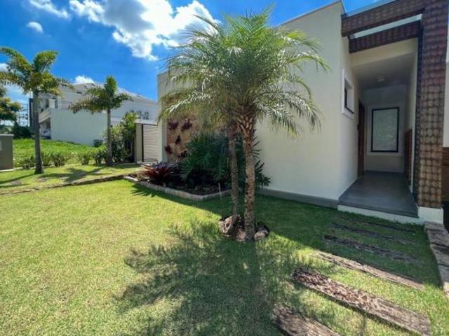 Casa de Condomínio para venda em Bosque Do Horto de 367.00m² com 5 Quartos, 5 Suites e 6 Garagens