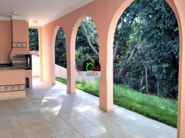 Casa de Condomínio para venda em Bosque de 200.00m² com 3 Quartos, 1 Suite e 4 Garagens