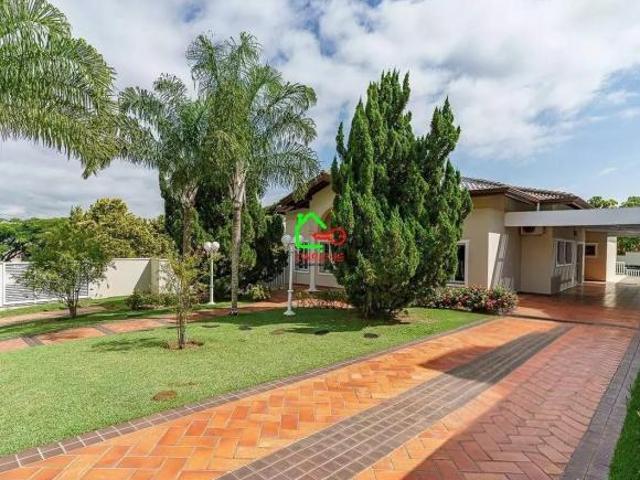 Casa de Condomínio para venda em Bosque de 339.00m² com 3 Quartos, 3 Suites e 6 Garagens