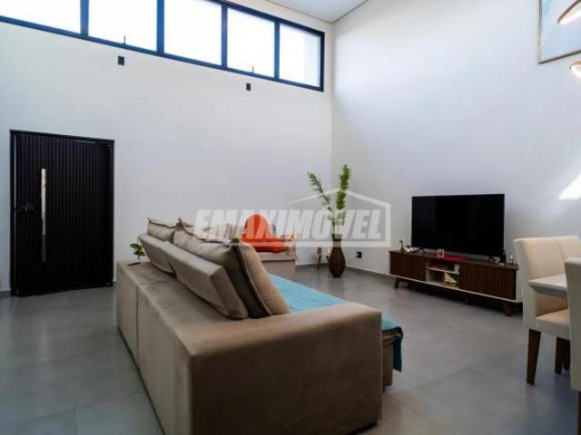 Casa de Condomínio para venda em Brigadeiro Tobias de 200.00m² com 3 Quartos, 1 Suite e 2 Garagens