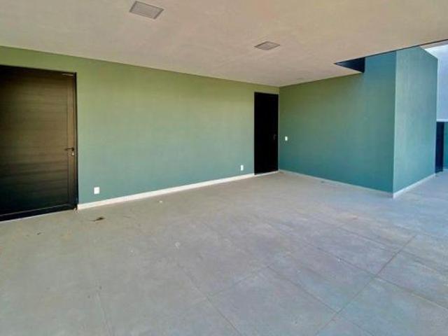 Casa de Condomínio para venda em Brisas Jundiaí de 293.00m² com 3 Quartos, 3 Suites e 6 Garagens