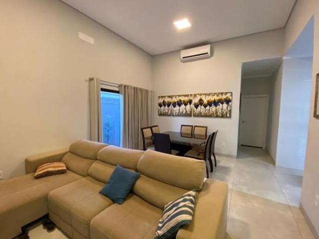 Casa de Condomínio para venda em Buona Vita Horto de 153.00m² com 3 Quartos, 3 Suites e 4 Garagens