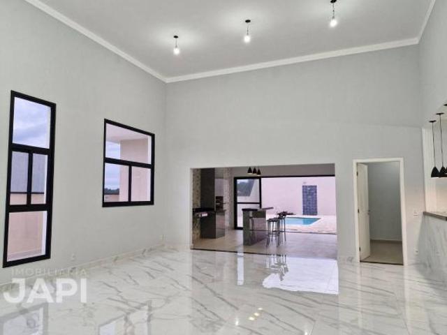 Casa de Condomínio para venda em Cambarah de 240.00m² com 3 Quartos, 1 Suite e 4 Garagens
