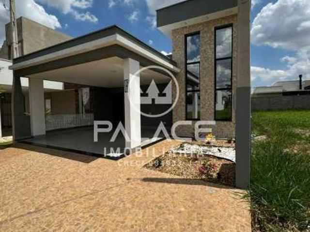 Casa de Condomínio para venda em Campestre de 140.00m² com 2 Quartos, 1 Suite e 2 Garagens