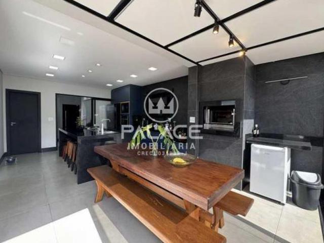 Casa de Condomínio para venda em Campestre de 177.00m² com 3 Quartos, 1 Suite e 2 Garagens