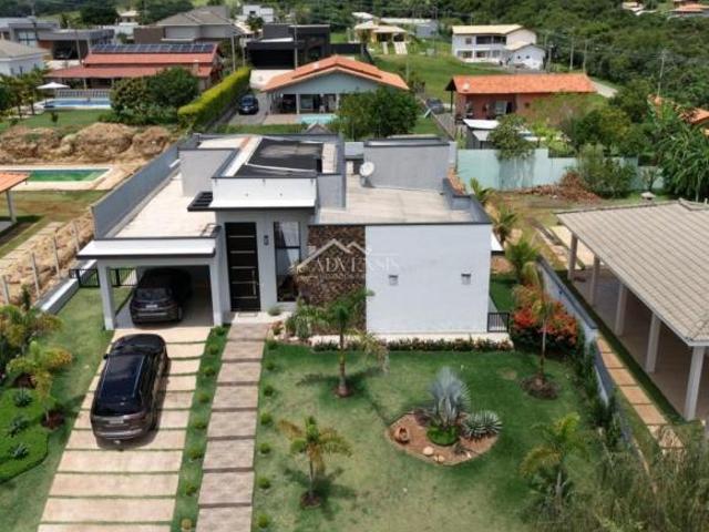 Casa de Condomínio para venda em Campo Do Meio de 255.00m² com 3 Quartos, 1 Suite e 3 Garagens