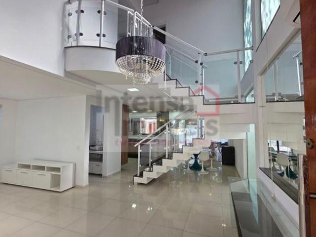 Casa de Condomínio para venda em Campos Do Conde L de 350.00m² com 3 Quartos, 1 Suite e 2 Garagens