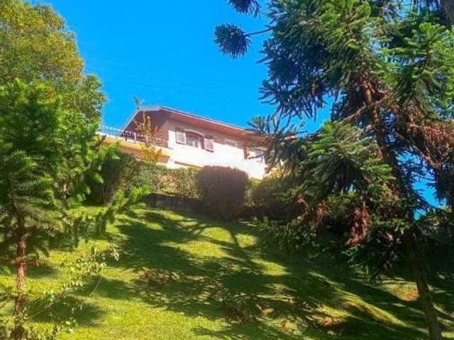 Casa de Condomínio para venda em Vale Encantado de 170.00m² com 3 Quartos, 1 Suite e 4 Garagens